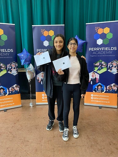 Perryfields Academy GCSE 2023: students collect results